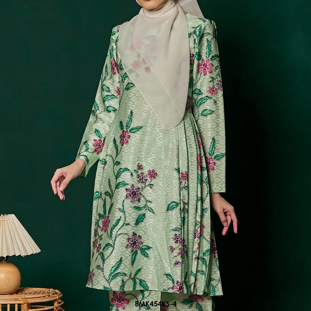 Juliana Kurung Batiq Mia in Mint Green (BMK455JK-4) – Color Blast
